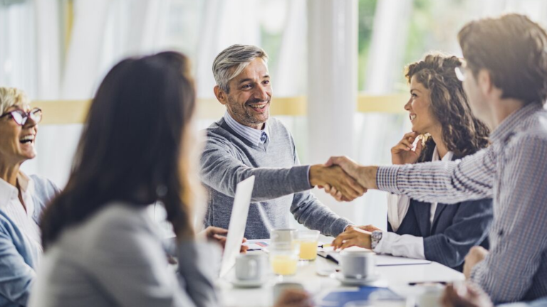 Ways to Attract and Recruit the Best Employees